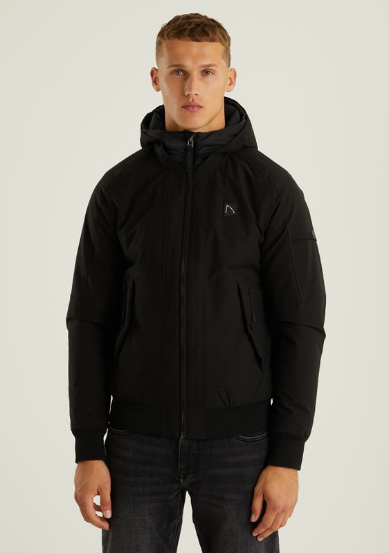 Return Valley Jackets - Chasin' EN